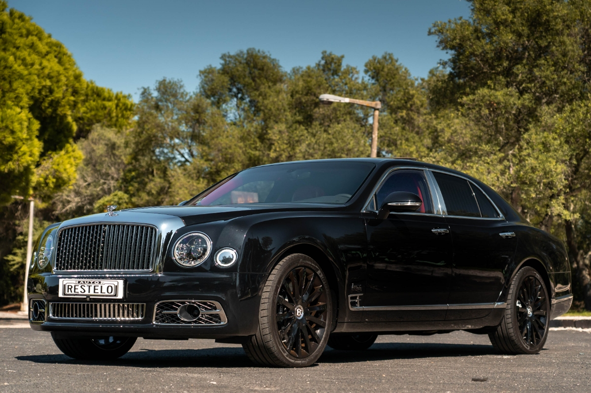 Bentley, Mulsanne Speed W.O. Edition By Mulliner 1 de 100 - Auto Restelo